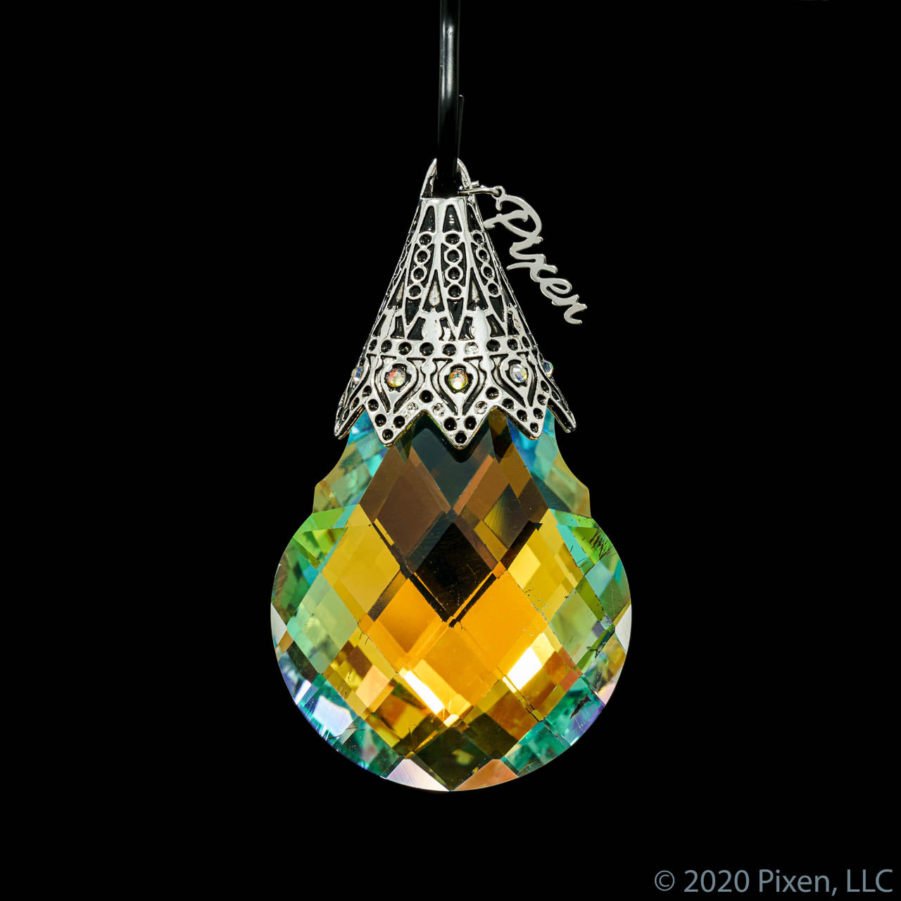 Kriston Krystal Christmas Ornament – HouseOfPixen